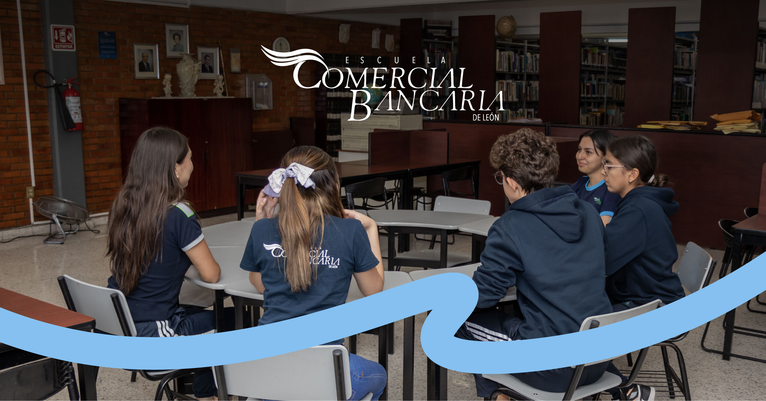 Secundaria Comercial Bancaria